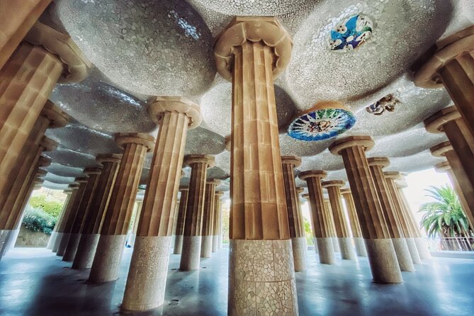 Park Guell Guided Tour in Barcelona with Entry - Considerations and Tips for Travelers