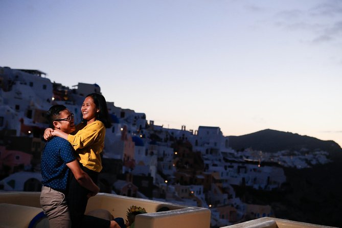 Personal Travel and Vacation Photographer Tour in Santorini - The Sum Up: Who Should Consider This Tour?