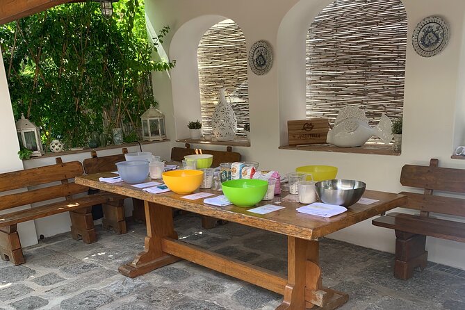 Pizza making classes and tastings - Duration, Group Size, and Practicalities