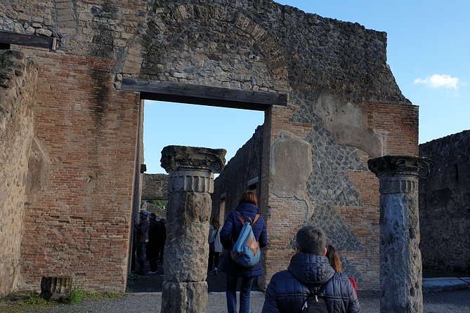 Pompeii tour with entrance ticket! - Authenticity and Customer Feedback