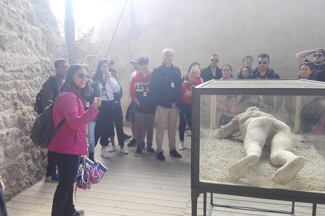 Pompeii with Wine Tasting and Lunch from Naples - Frequently Asked Questions