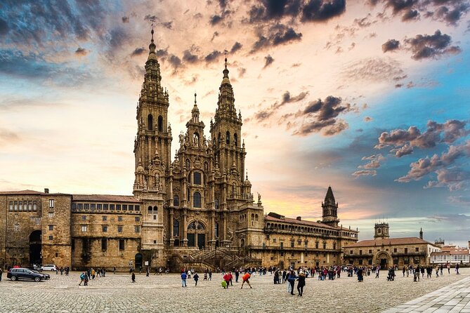 Port to Santiago de Compostela with up to 3 stops on the way - FAQ
