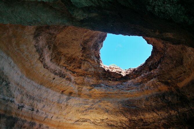 Portimão to Benagil: Adrenaline Wave 90 Minutes Cave Tour - FAQ