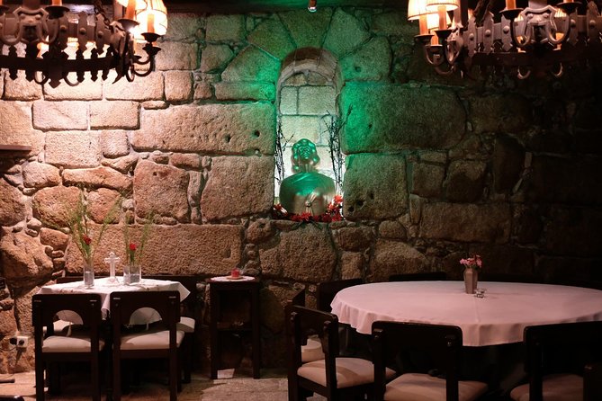 Porto Moonlight Walk & Fado Dinner - FAQ