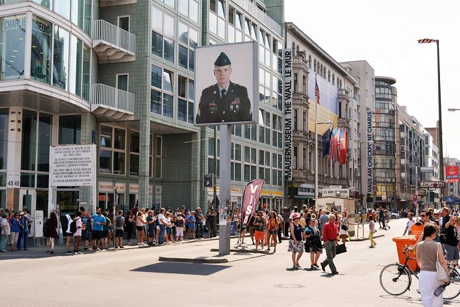 PRIVATE BEHIND THE BERLIN WALL and COLD WAR BERLIN TOUR - Practical Details To Keep in Mind