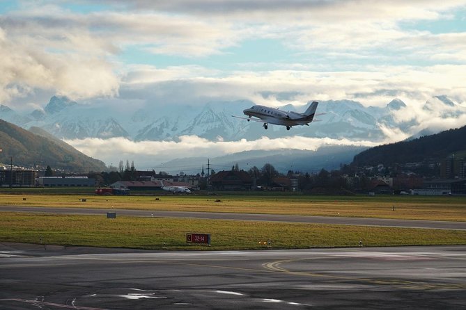 Private Birmingham Arrival Transfer - Airport to Hotel / Accommodation - The Sum Up