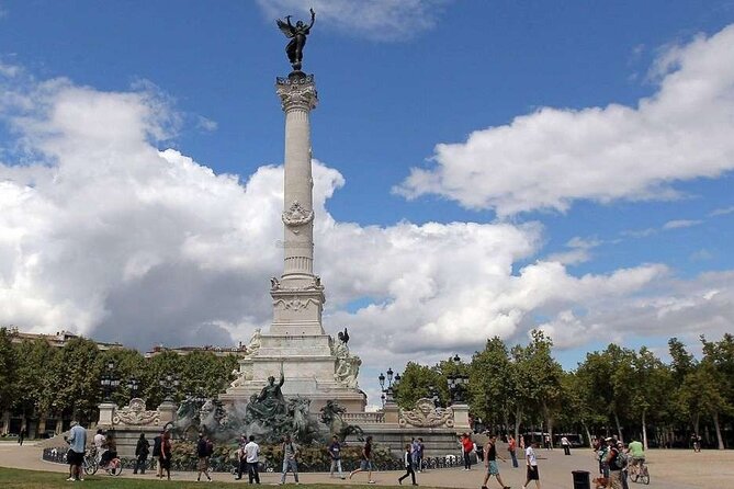 Private Bordeaux Walking Tour with La Cite du Vin and a Canelé - FAQ