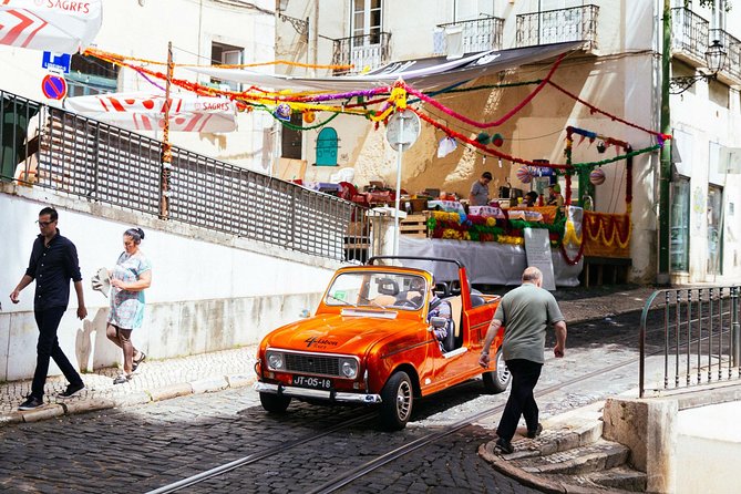 Private City Kickstart Tour: Lisbon - Considering the Pros and Cons