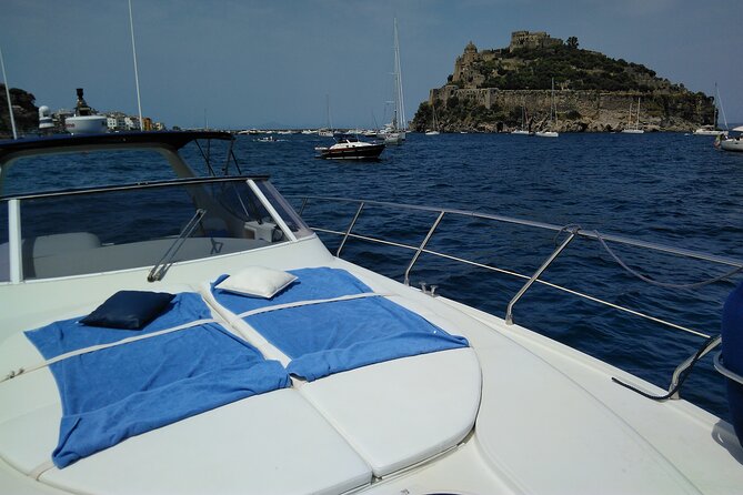 Private Cruise to Ischia and Procida - Yacht 40' - The Experience from the Travellers Perspective