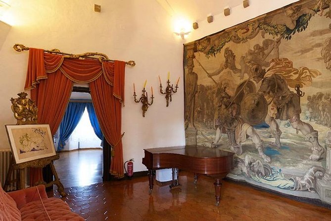Private Dalí Museum & Gala Castle Tour + Authentic Local Lunch - Authenticity and Experience