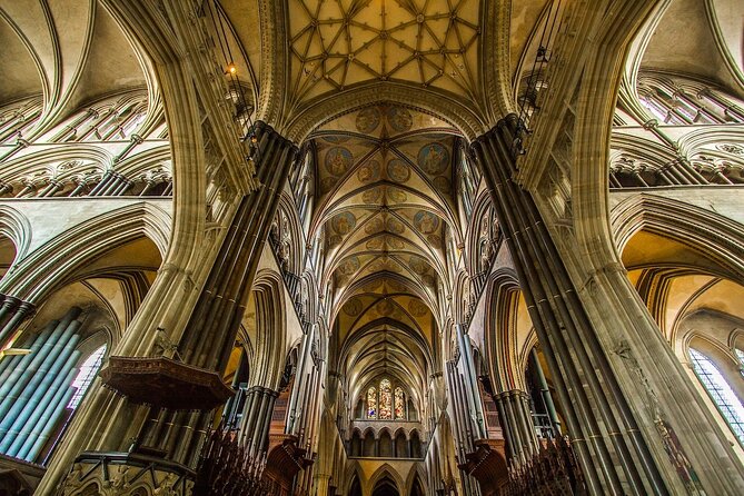 Private Day Tour from Bath to Stonehenge and Salisbury with Pickup - FAQ (Frequently Asked Questions)