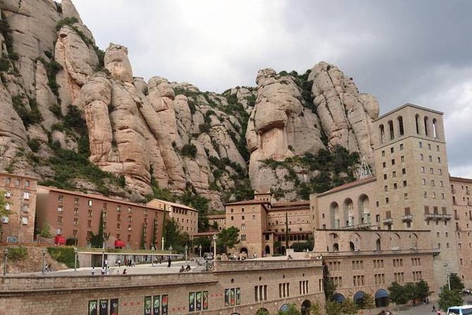 Private Day Trip from Barcelona to Montserrat - Stop 3: La Colònia Güell