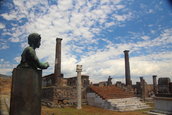 Private Day Trip from Rome to Amalfi Coast and Ruins of Pompeii - FAQ