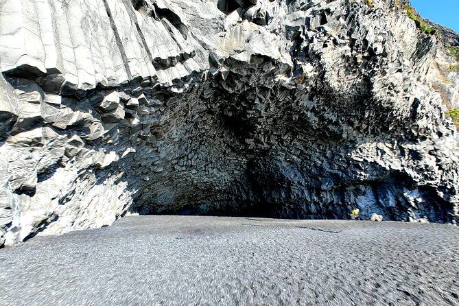 Private Diamond Beach & South Coast Day Tour in Iceland - Final Thoughts: Is It the Right Tour for You?