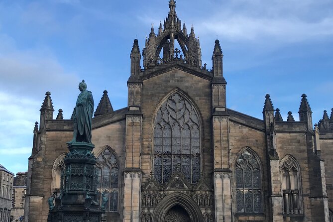Private Edinburgh City 4-Hour Tour in a Premier Classic LEVC TXE - Practical Details and Considerations