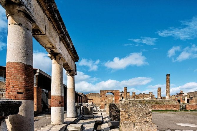 Private Exclusive VIP Tour of Positano, Pompeii & Mount Vesuvius - The Price & Value