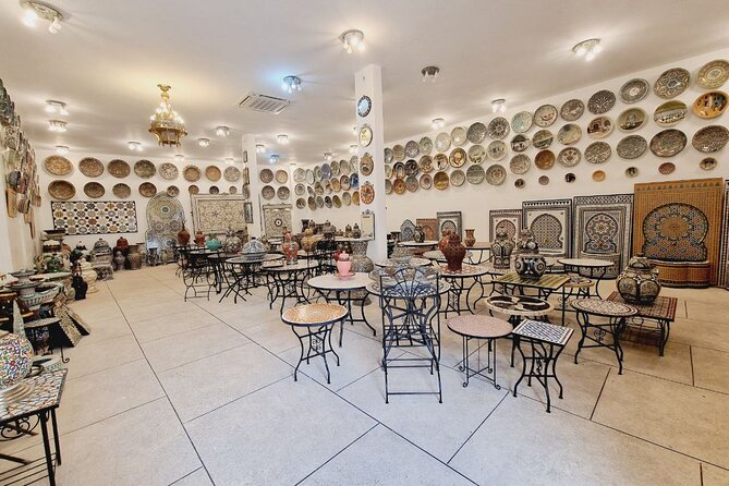 Private guided tour of Fez with lunch from Casablanca - FAQ