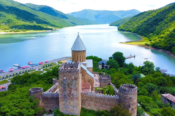 Private Kazbegi and Gudauri Mountain Tour - The Sum Up