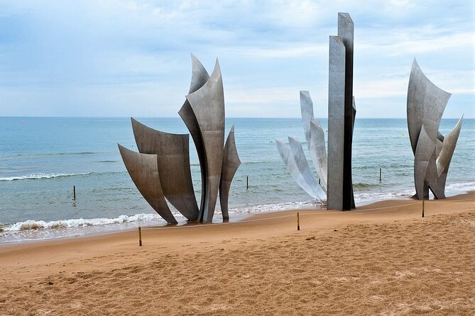 Private round transfer to Normandy D Day Beaches from Paris - The Takeaway
