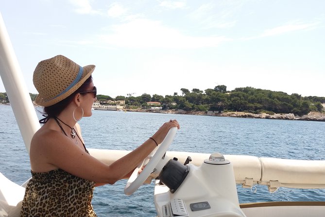Private Solar Catamaran Cruise in Antibes Juan les Pins - Who Will Enjoy This Tour?