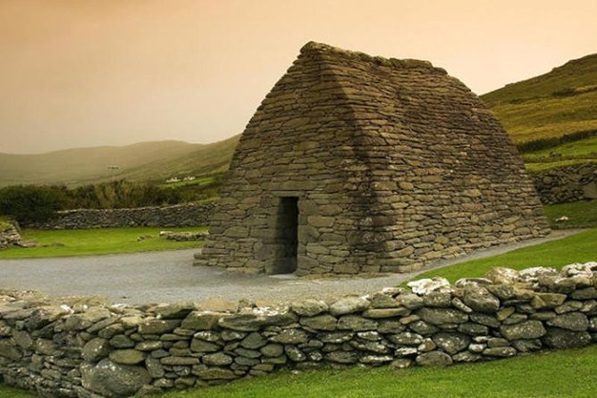Private Tour: Dingle Peninsula from Kerry. Waterville, Tralee etc - FAQs