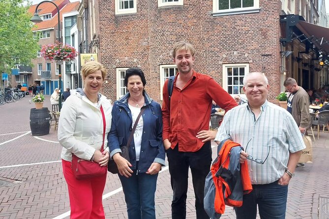 Private Tour of Delft + Visit to Pottery Museum & Factory - FAQs