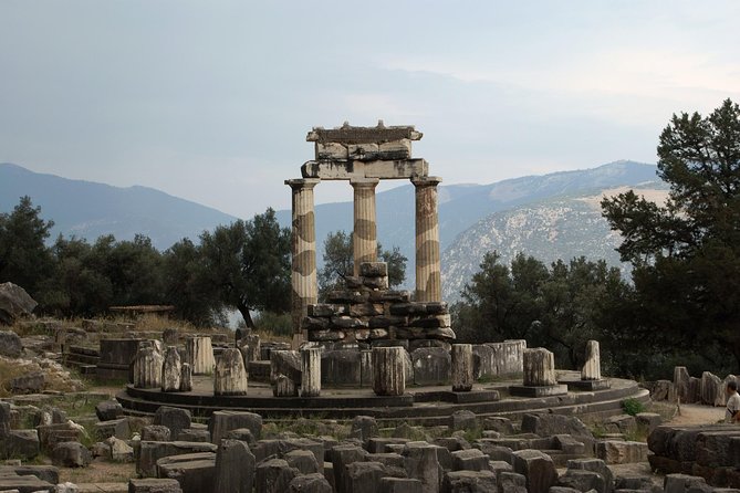 Private Tour of Delphi & Arachova from Athens - FAQs