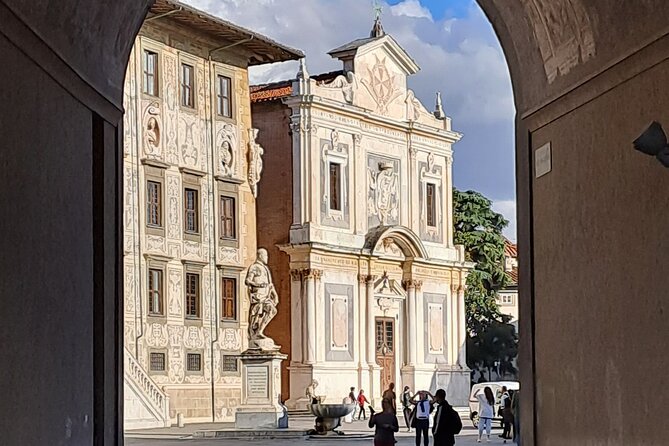 Private Tour of Pisa with Leaning Tower and Cathedral Entry - Authentic Experience and Local Insights