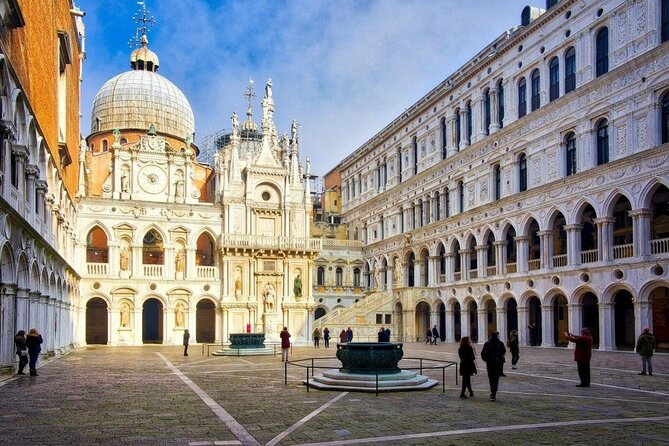 Private Tour: Venice Walk, Gondola, and Private Boat Tour ending on Murano Island with Venetian Lunch and Glass Factory Visit - FAQs