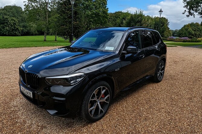 Private Transfer between DUBLIN & KILLARNEY | Premium Vehicles - Who Would Love This Service?