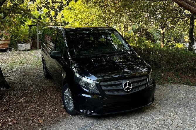 Private Transfer - Day Trip Lisbon - Porto with Tour / Stop - The Sum Up