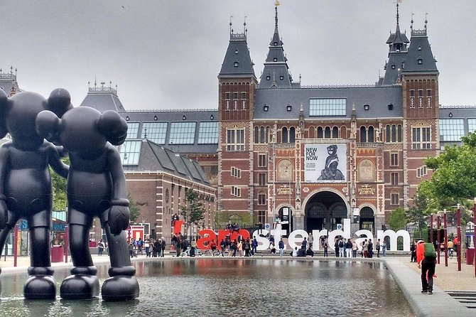 Private transfer from Dusseldorf to Amsterdam or Schiphol Airport - The Sum Up