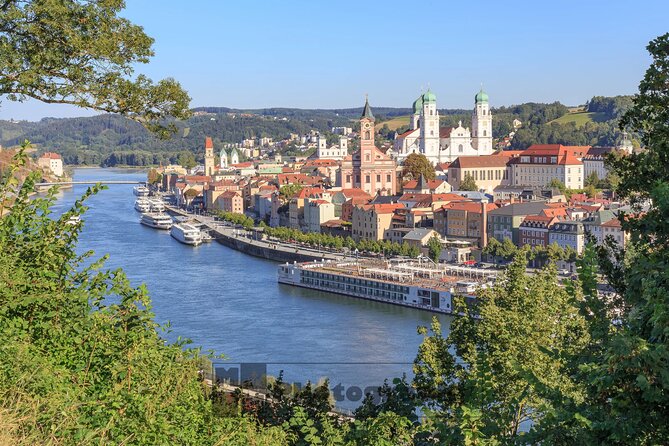 Private Transfer from Passau to Prague - FAQs