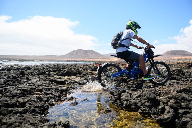 Private Volcanoes Tour Electric Experience of Fuerteventura - Value for Money