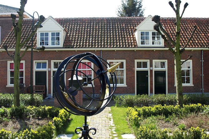Private Walking Tour: Delft's Royal History and Pottery - Authentic Tips and Insights