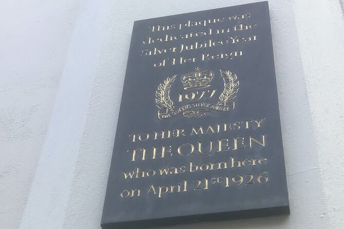Queen Elizabeth II Private Walking Tour of London - Value and Considerations