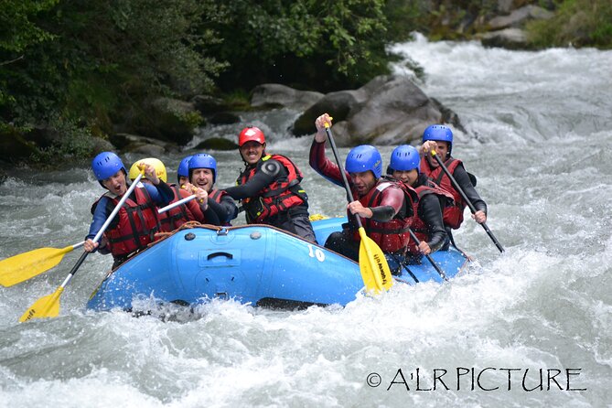 Rafting at the foot of Mont Blanc in Chamonix - Authenticity and Safety: What You Can Trust
