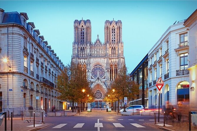 Reims Scavenger Hunt and Highlights Self-Guided Tour - Who Will Enjoy This?