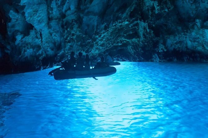 Rent a speed boat from Split or Trogir - FAQ