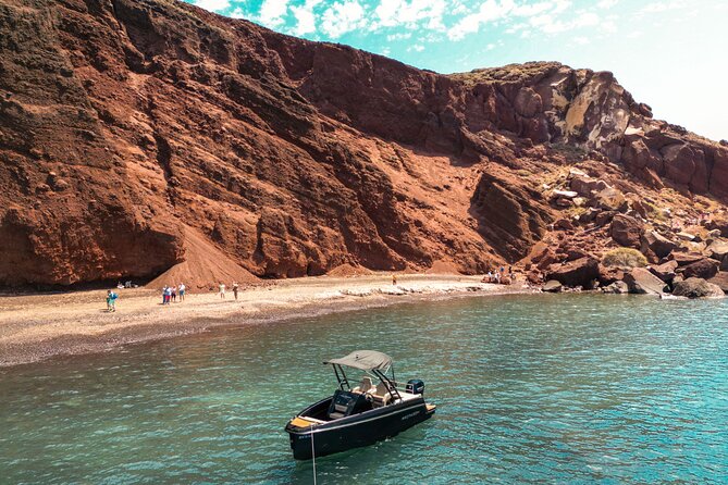 Rent a SpeedBoat in Santorini with License or Skippered - Who Should Consider This Tour?