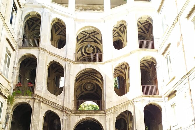 Rione Sanità Street Art and Traditions Tour for Small Groups - The Atmosphere and Group Size