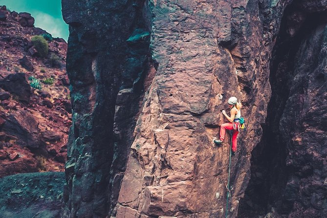 Rock Climbing from Beginners to Experts - Small Groups - The Price and Value
