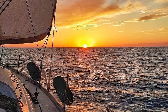Romantic Luxury Sunset sailing - FAQ