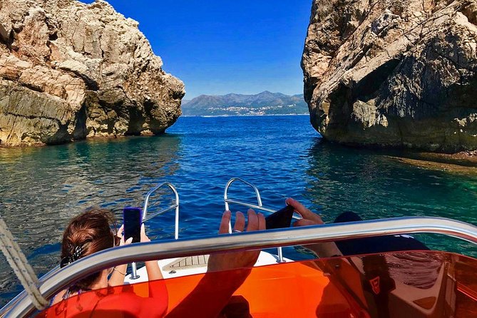 Sail, see, stop, photograph (4 hours) - Practical Details and Tips