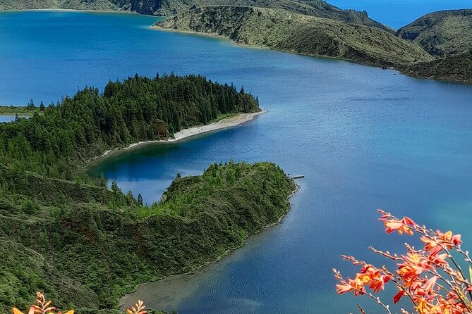 São Miguel in Two Days: A Perfect Blend of Nature & Culture - Who Is This Tour Best For?