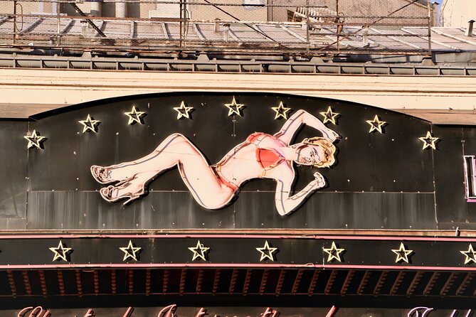 Scandalous Paris, audioguided smartphone tour - Practical Considerations