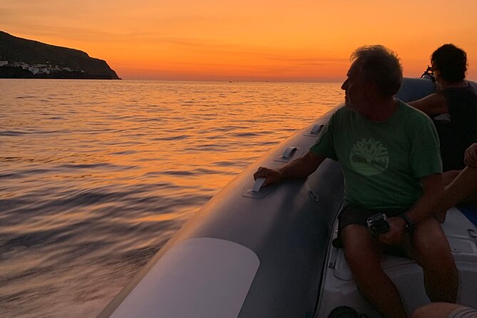 Sciara del Fuoco from the sea, night tour SMALL GROUP - Who Will Love This Tour?