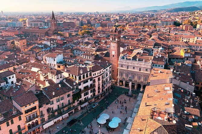 Small Group Guided Tour in Verona - Authentic and Fun