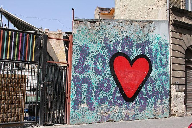 Street Art Tour Budapest - FAQ
