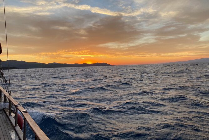 Sunset Boat Trip including Dinner - FAQ: Your Questions Answered